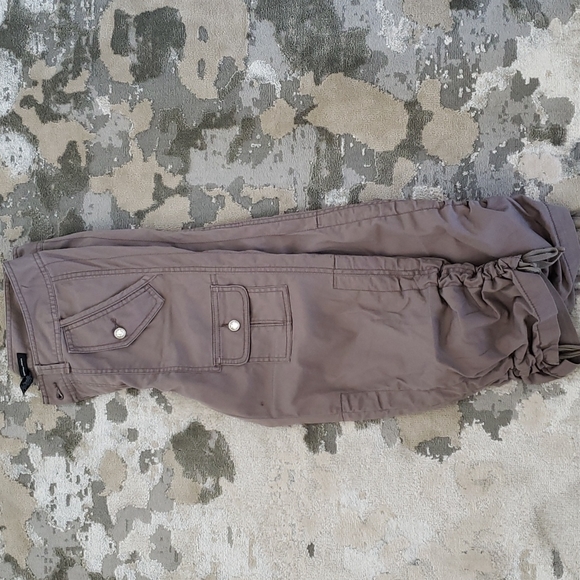 Pants & Jumpsuits | Inc Cargo Capri | Poshmark